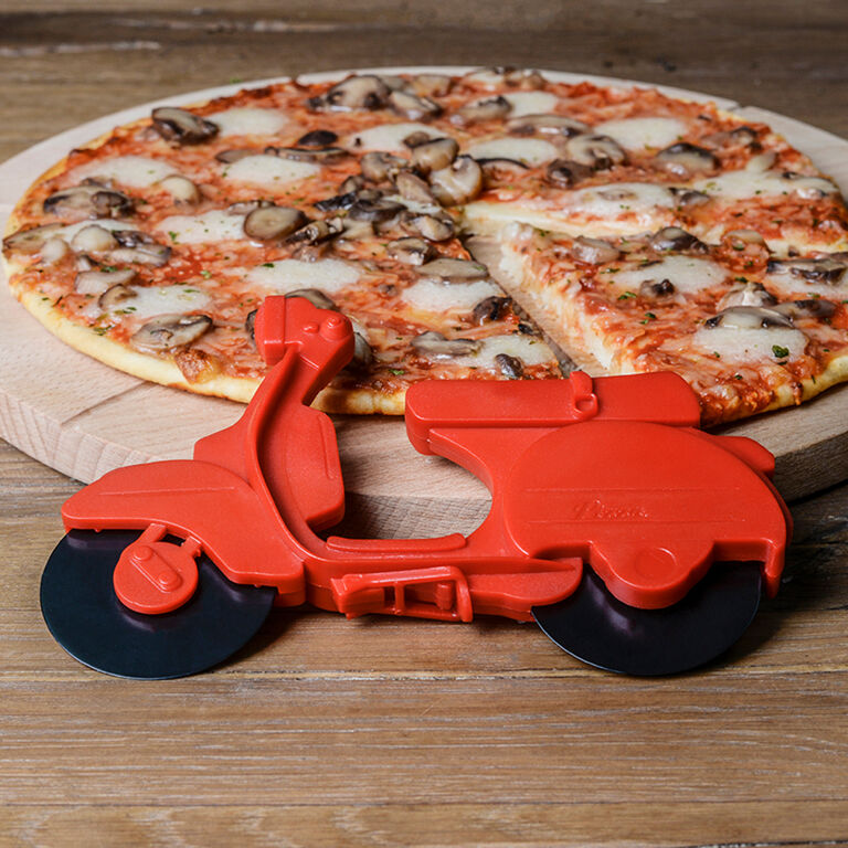 Scooter Pizza Cutter Red | ProCook