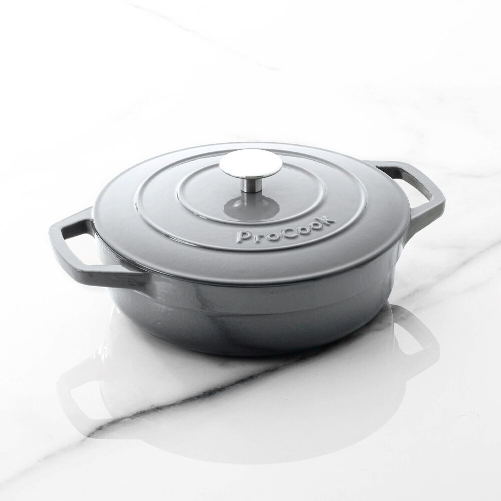 Cast Iron Casserole 20cm / 2.7L Round Graduated Red | Cast Iron ...